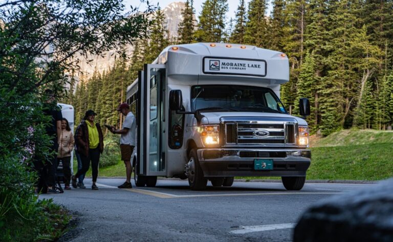 How To Visit Lake Louise: Your Guide To All Things Lake Louise ...